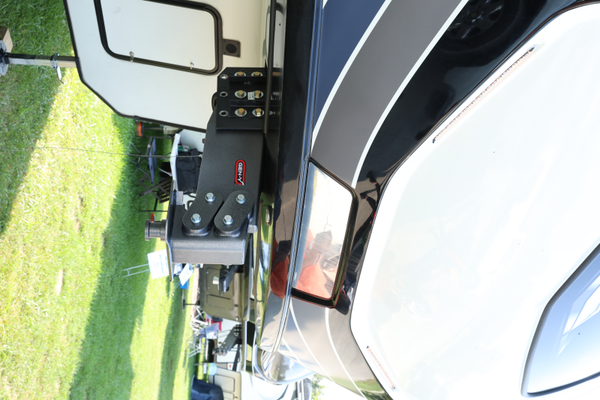 Gen-Y Executive Torsion-Flex 5th Wheel King Pin Box (2.5K-4.5K PW Rang ...